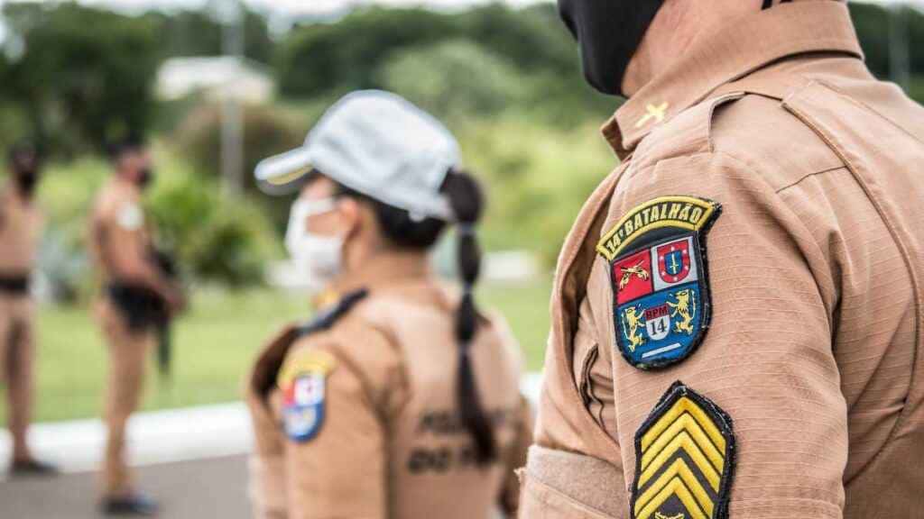 Fardamento da PMESP: Conheça as Características e Regulamentos